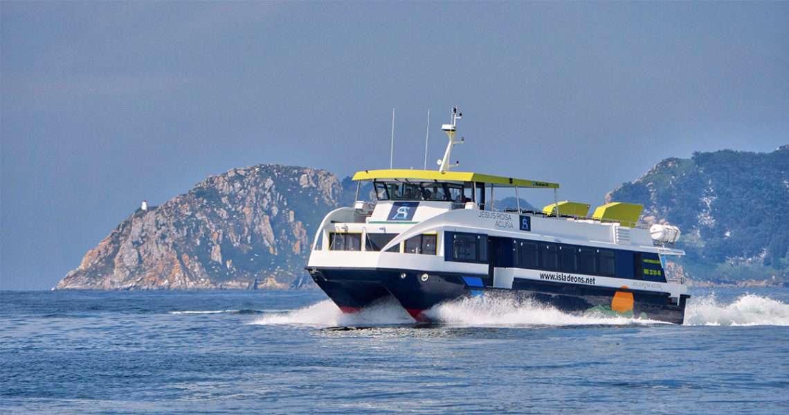 Las asombrosas rutas en barco por las Rías Baixas para disfrutar de sus ...