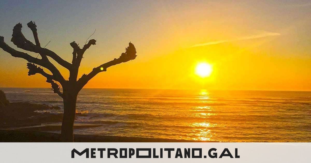 Oia honra el Rei Sol con teatro, música, juegos populares y andainas ...